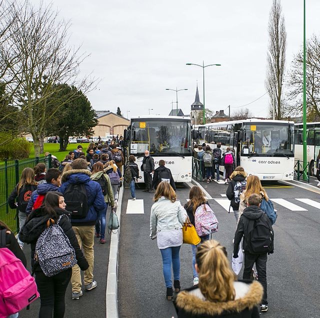 TRANSPORTS SCOLAIRES DE LIMOGES MÉTROPOLE : OUVERTURE DES INSCRIPTIONS ... TRANSPORTS SCOLAIRES DE LIMOGES MÉTROPOLE : OUVERTURE DES INSCRIPTIONS ...
